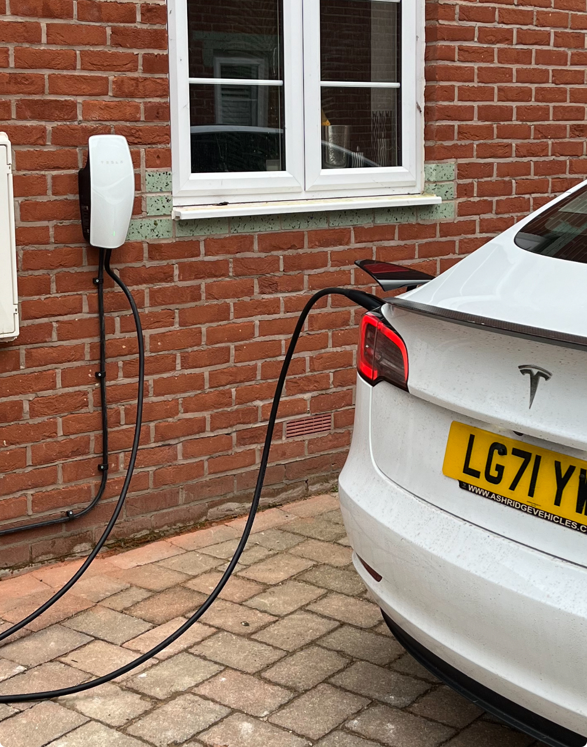 EV Charging & Electrical Contractors Aylesbury | Buckinghamshire | EVOLVE